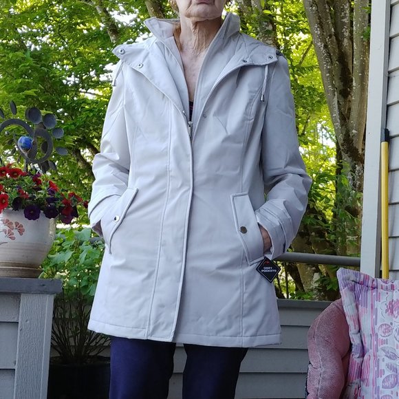 HFX | Jackets & Coats | Hfx Rainjacket New Size M | Poshmark